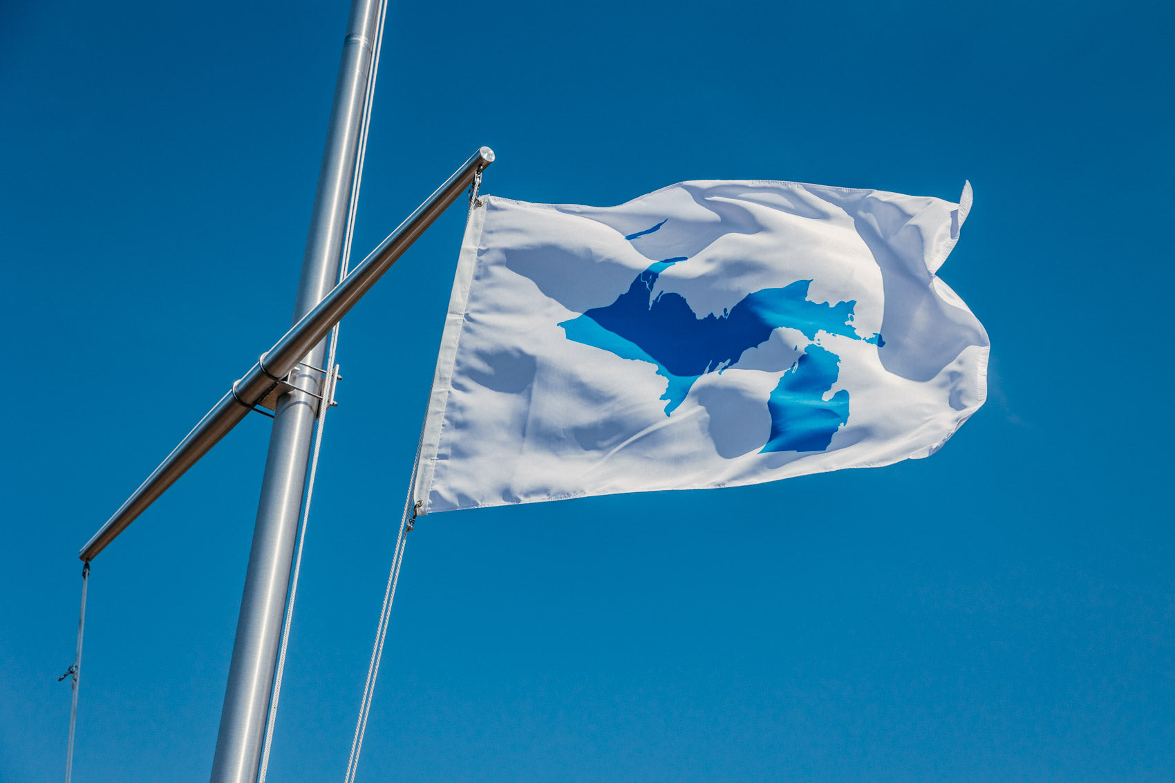 Upper Peninsula Flags – Peninsula Gear